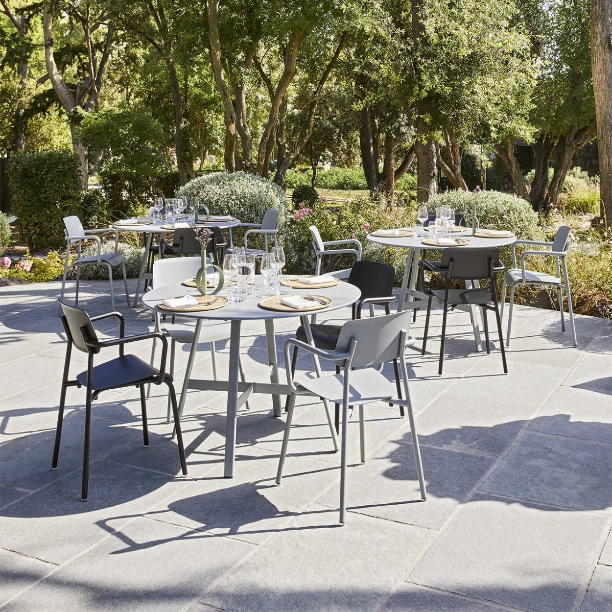 Fermob So'o Table - Tables - Fermob London